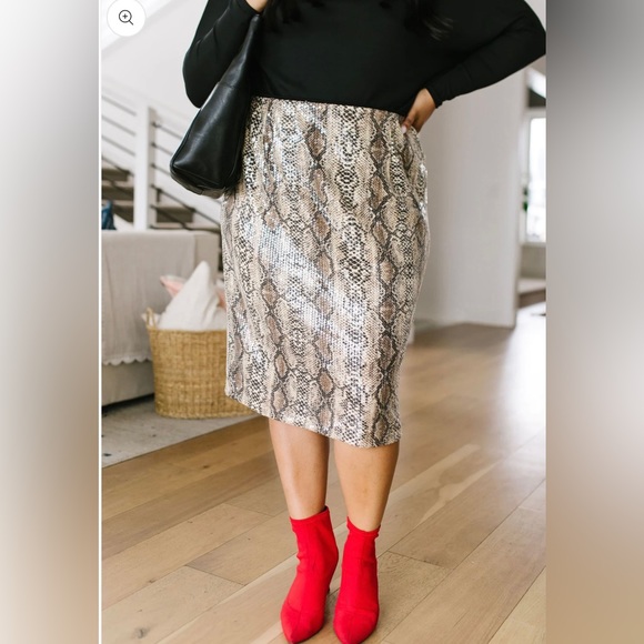Hayden | Skirts | Nwt Hayden Sequined Python Snakeskin Plus Size Skirt ...